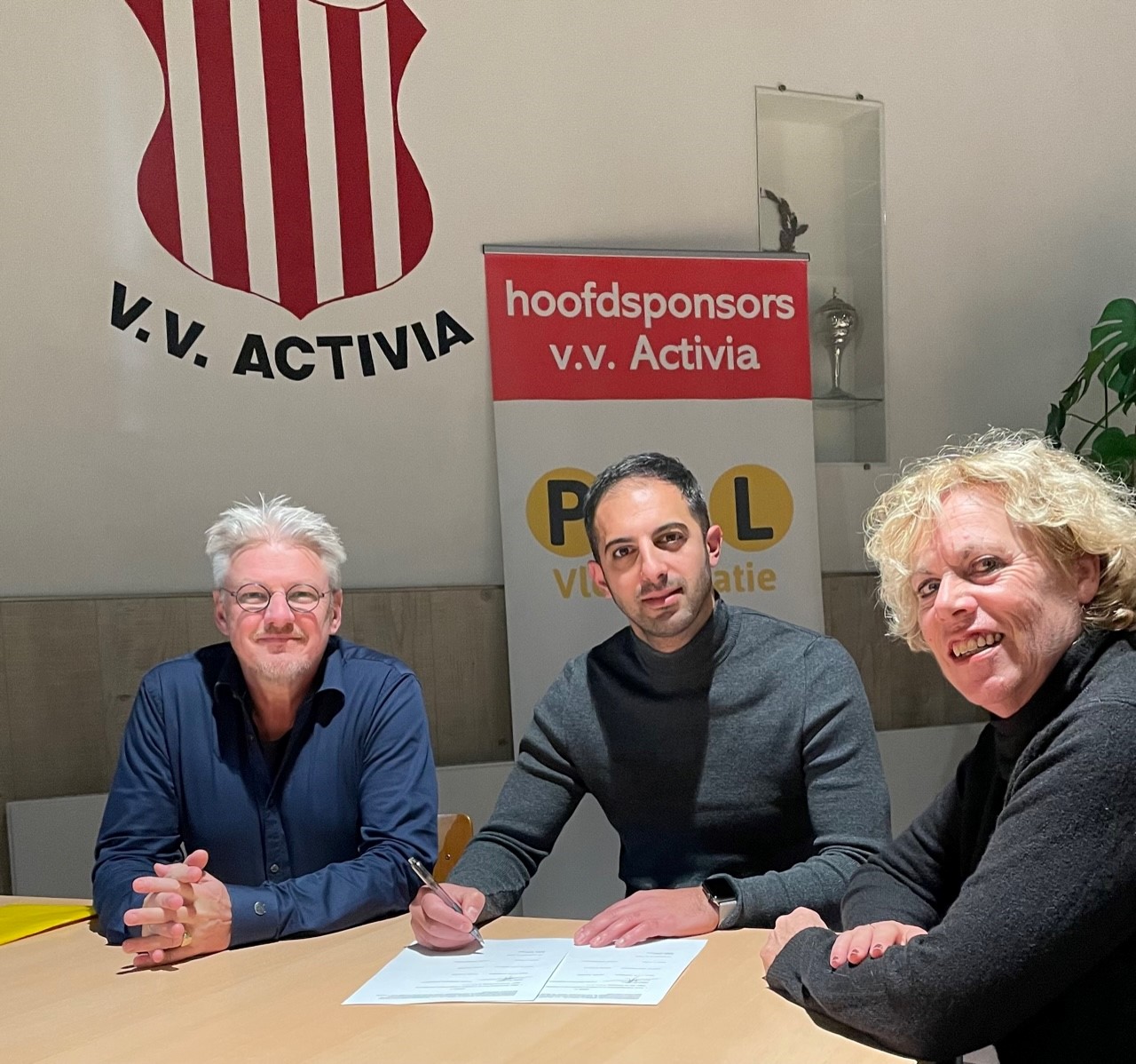 Mustafa Aygun nieuwe trainer Activia - Deventer Voetbal