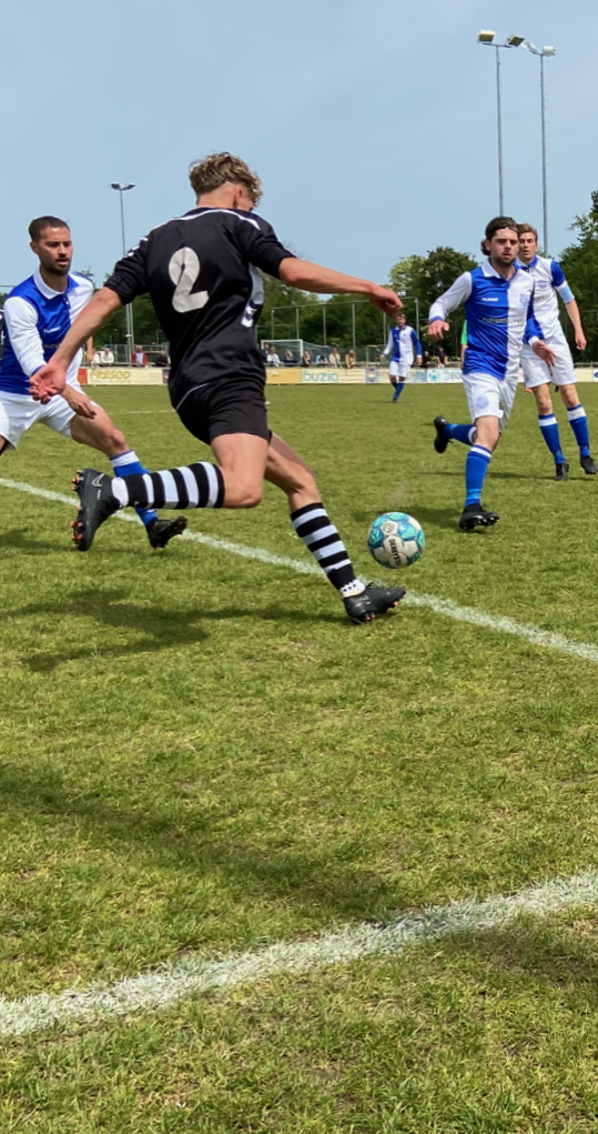 Geslaagd seizoen Schalkhaar eindigt in feesttent - Deventer Voetbal