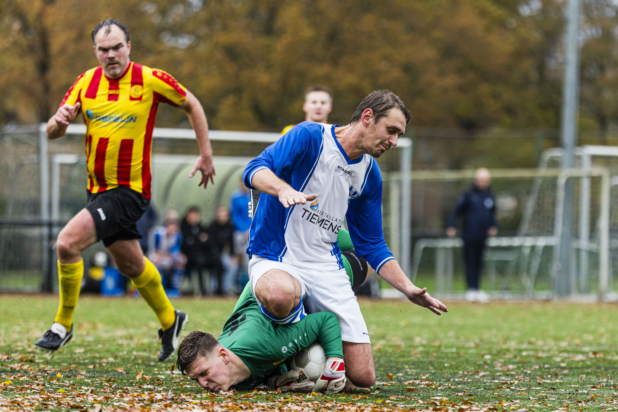 Wesepe knokt zich naar 3 punten in Vaassen - Deventer Voetbal