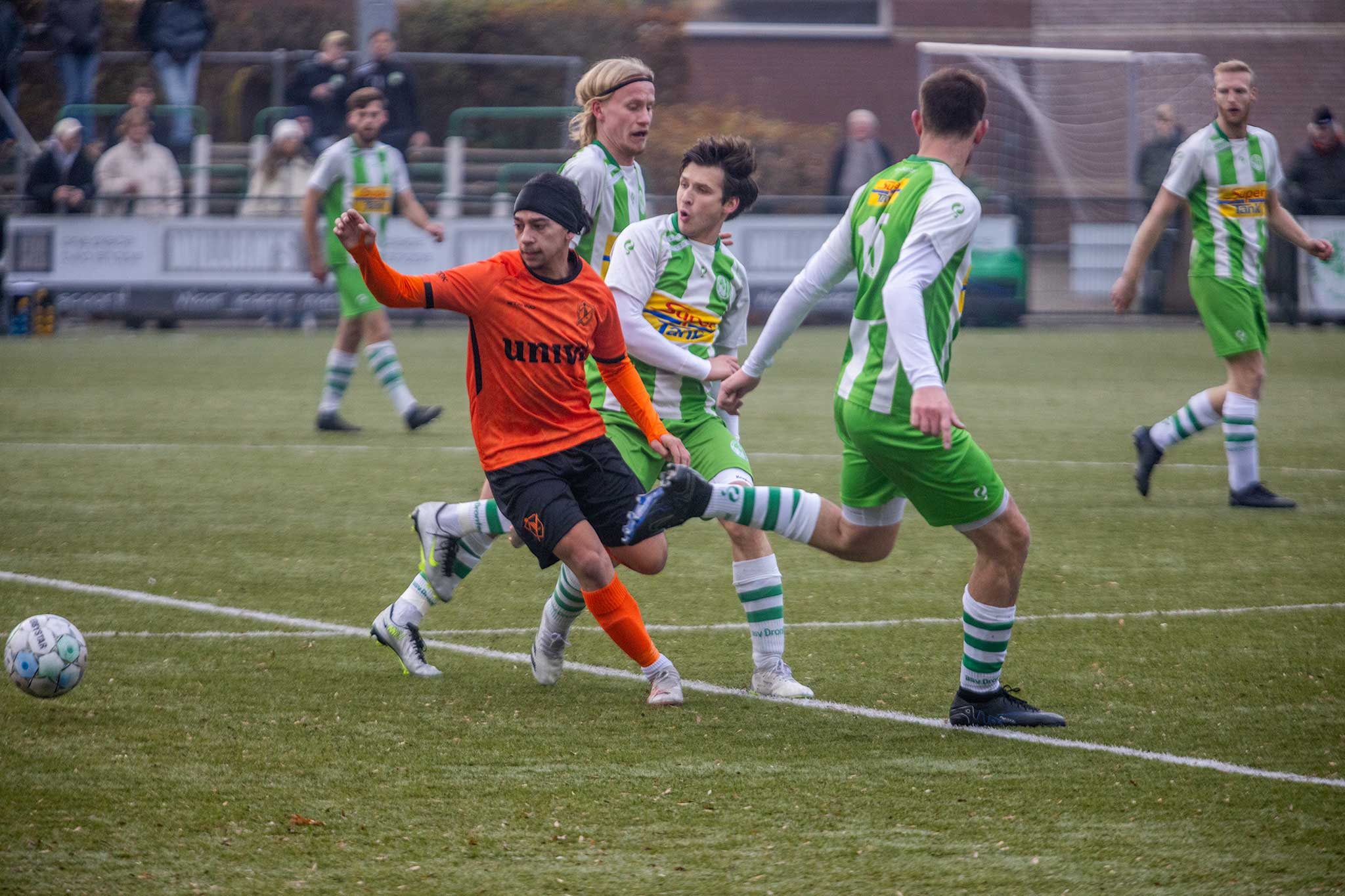 Gehavend Voorwaarts moet punten laten aan ASV Dronten - Deventer Voetbal