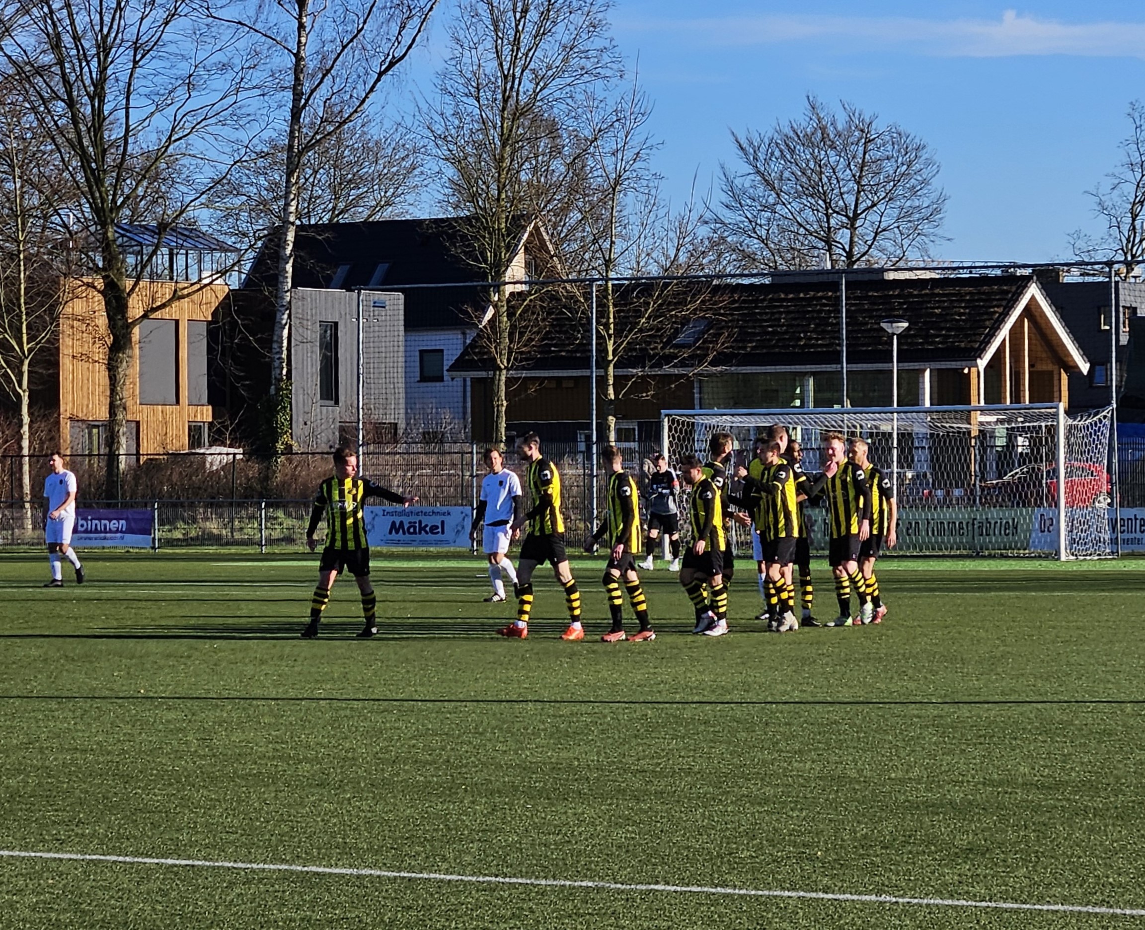 Zwaarbevochten overwinning Sallandia op Diepenveen - Deventer Voetbal