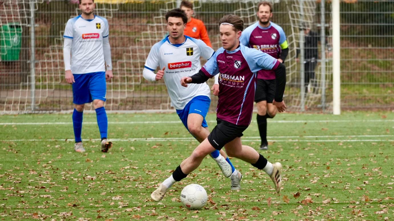 ABS overtuigt en verslaat koploper Raalte met 5-1 - Deventer Voetbal